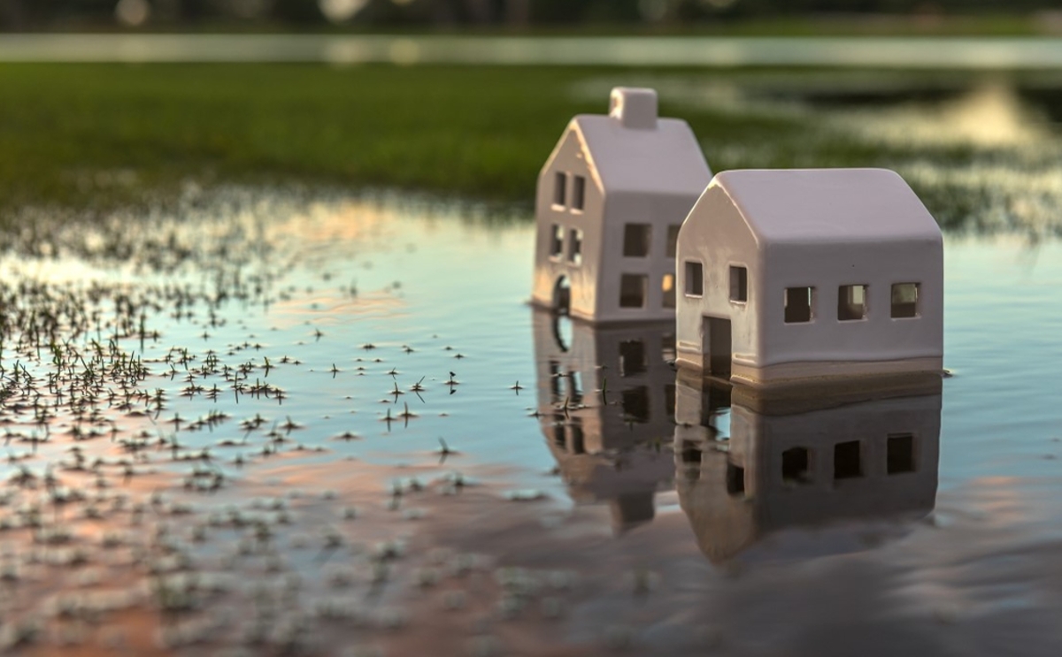 Insuring the weather: modeling the complexities of climate change ...